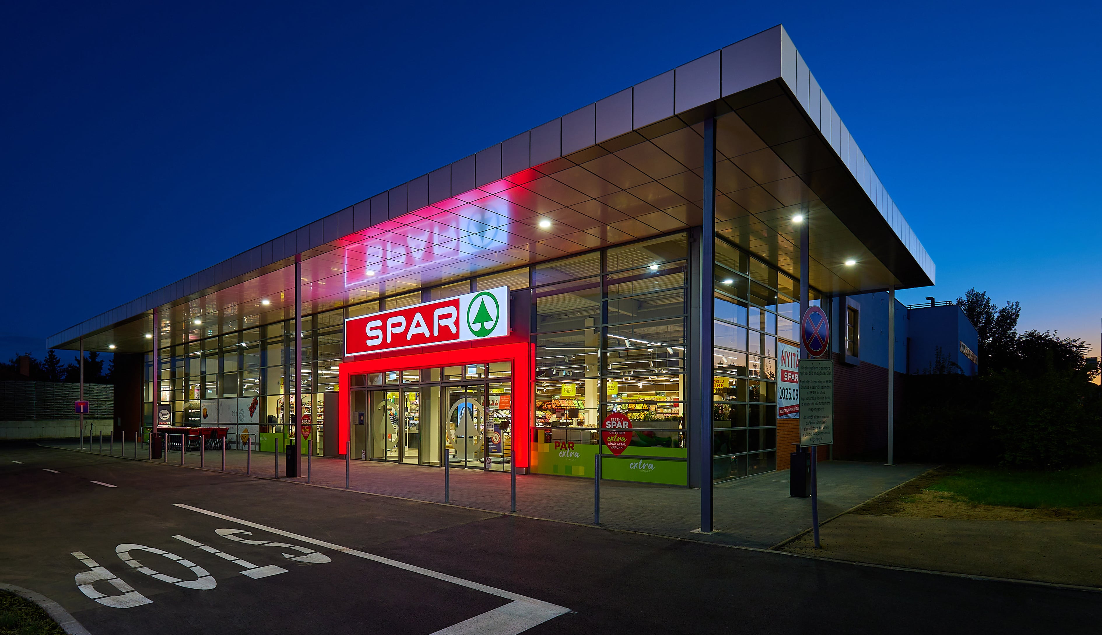 Több mint 2,3 milliárd forintos SPAR-fejlesztés Kelet