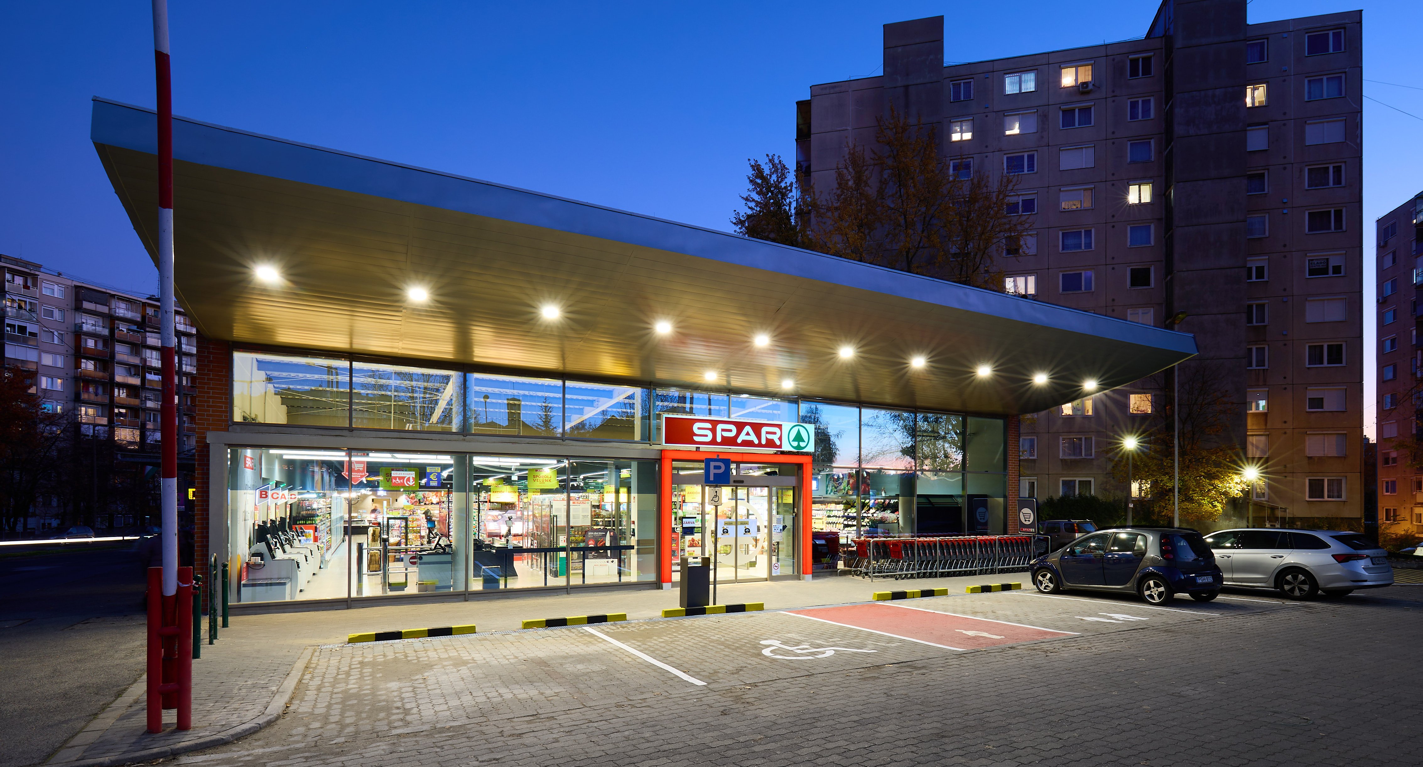 SPAR: 1,4 milliárd forintos fejlesztés Pápán és