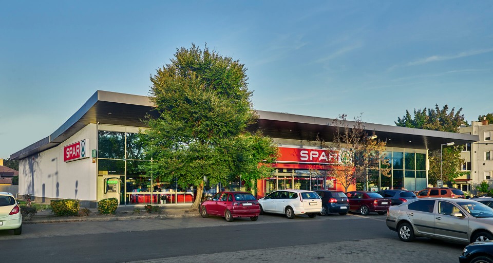 SPAR szupermarket Nyírbátor - 4300 - Eduárd utca 13.
