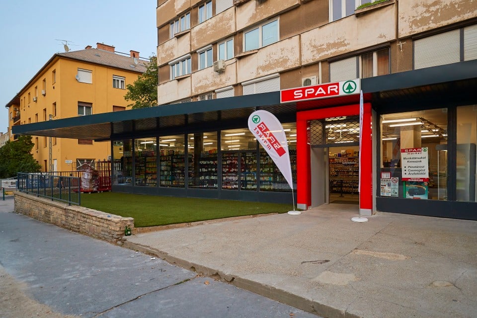SPAR market BUDAPEST - 1149 - SZOBRÁNC U. 18-22